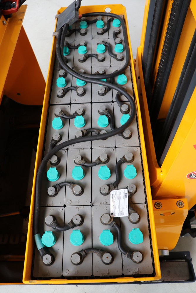 Jungheinrich ETV-214 - AASupplies e.U