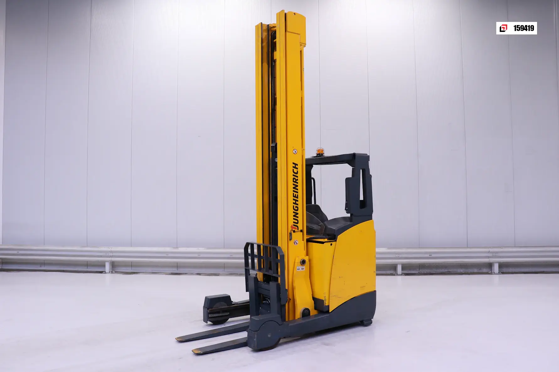 JUNGHEINRICH ETV-320 - AASupplies e.U